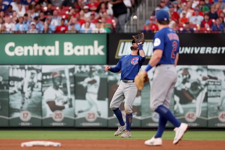 Slumping shortstop Dansby Swanson out of Cubs starting lineup against ...