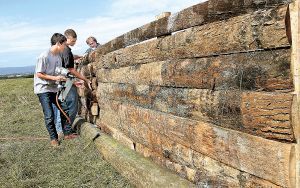 Civil War forts rebuilt for re-enacting battles | News | winchesterstar.com