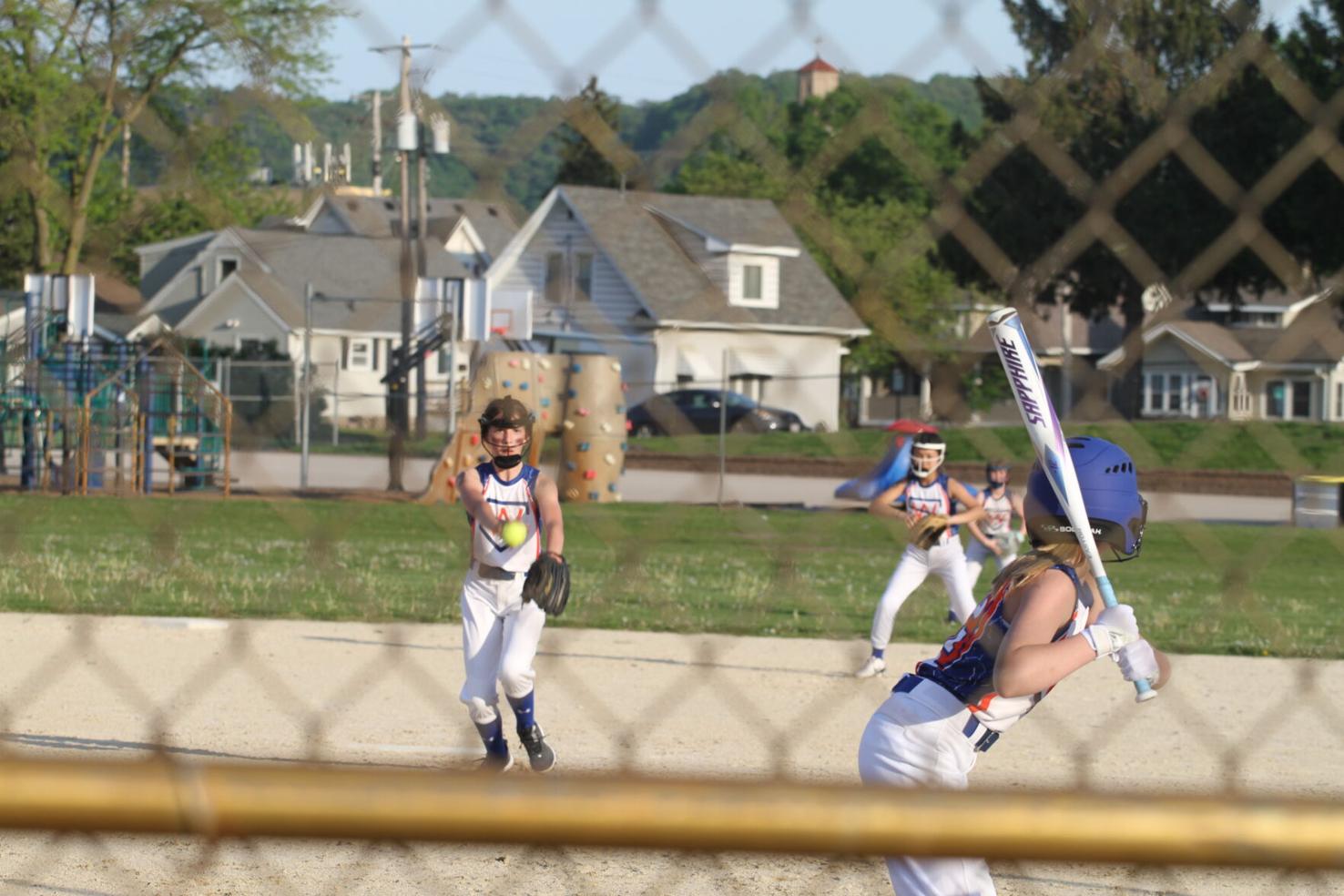 Young Winstars learn, grow through softball | Sports | winonapost.com