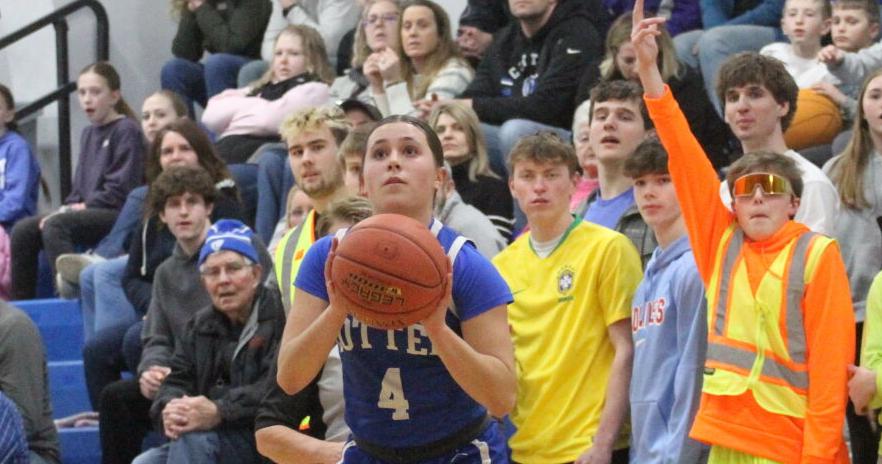 With 62-56 win, Ramblers roll on to section semis | Sports | winonapost.com