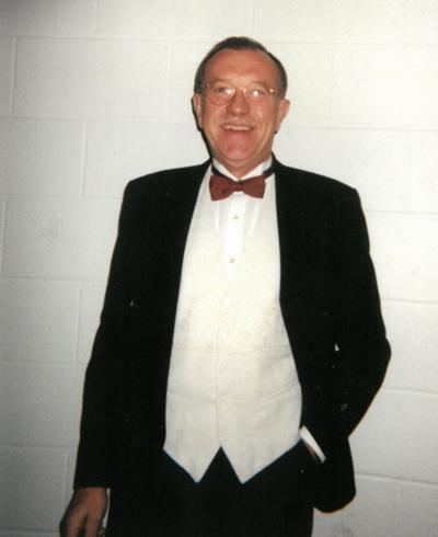 Ronnenberg, Allen Elmer "Tom" | Obituaries | winonapost.com