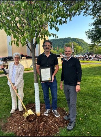 Winona celebrates the 100th anniversary of the Lake Park Bandshell ...