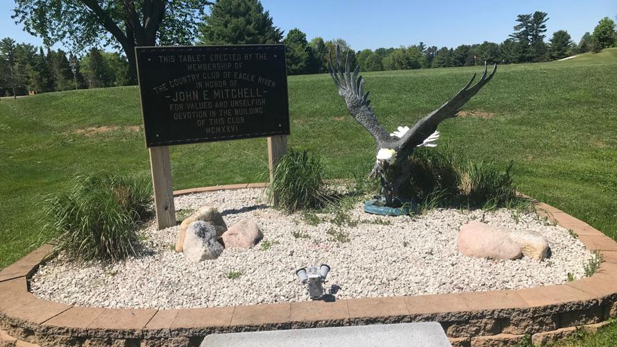 In a place known for its winter games, Eagle River Golf Course offers ...