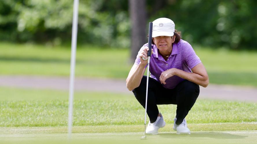 Syd Wells finishes what she starts, edging rival Maggie Leef by five ...