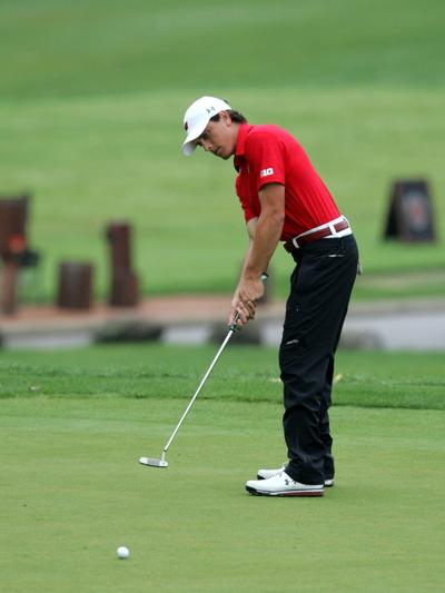 Relaxed approach helps former Badger Johnny Decker enjoy view atop ...