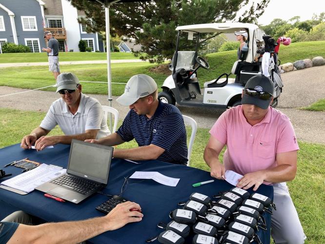 Photos: Newsmakers and breath-takers on a sun-splashed Day 1 of ...