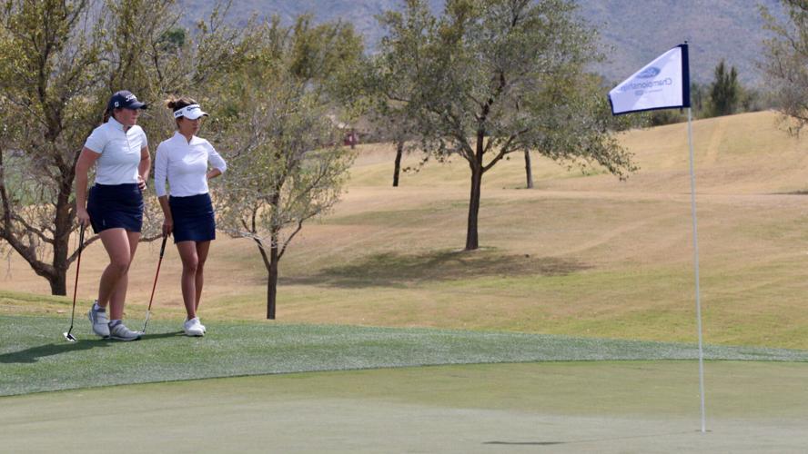 Photos: Ex-Badgers golfer Emily Lauterbach of Hartland makes her debut ...