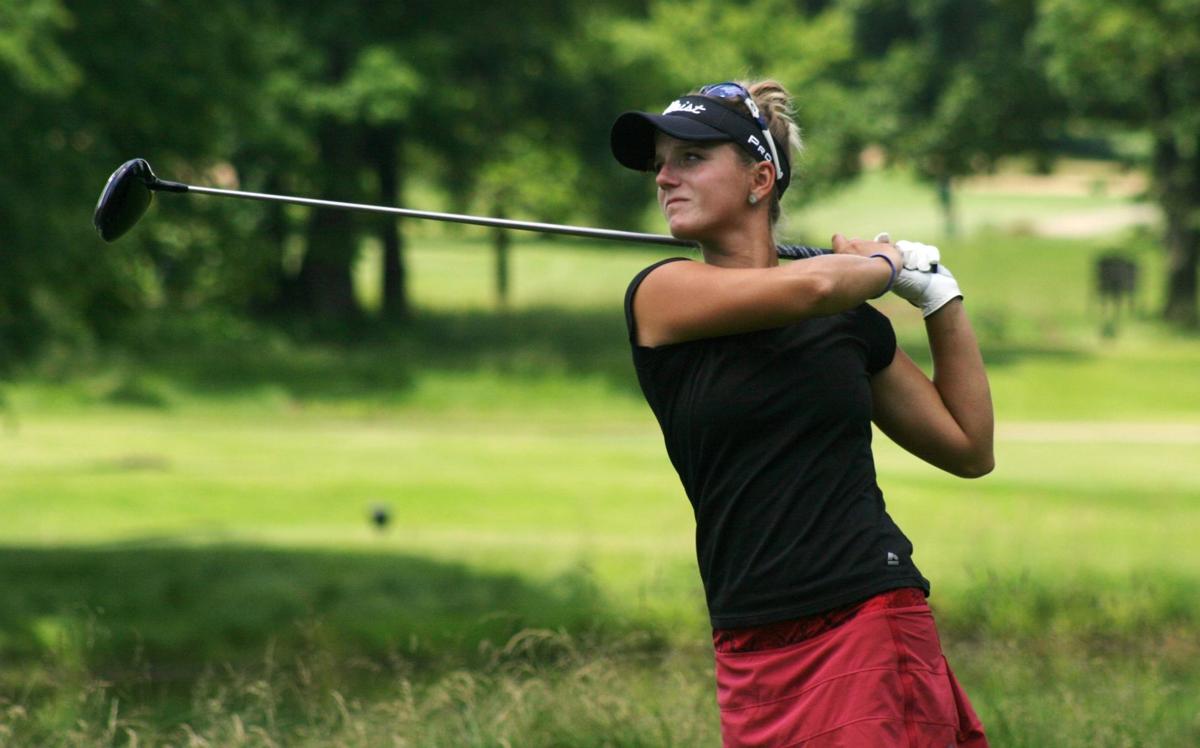 Jenna Fischer Golf