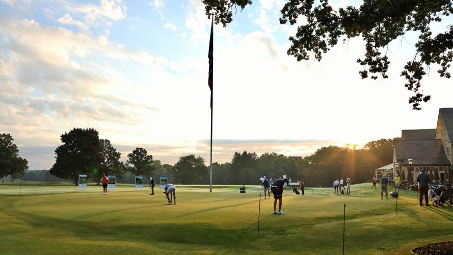 Photos: U.S. Mid-Amateur Championship | Day 1 of stroke-play qualifying ...