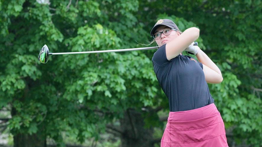 Menomonee Falls' Bella Dory emerges as a contender among some big names ...