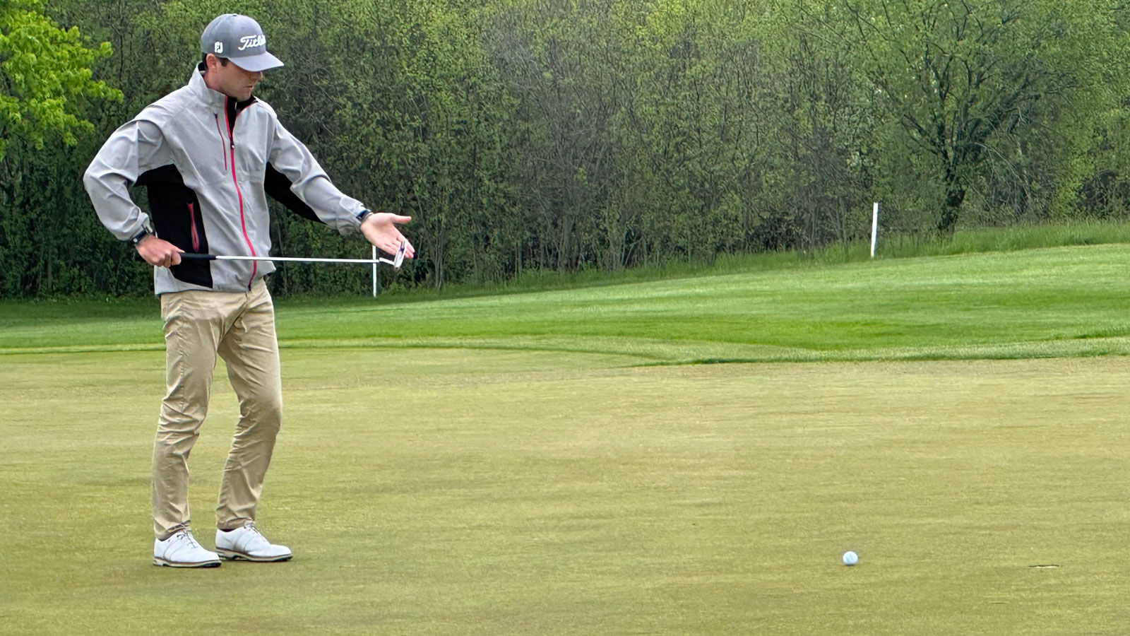 With an extra night of rest on his side, Harrison Ott leads five ...