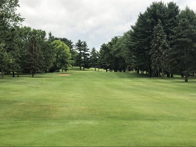 Oldie, but a goodie, 123-year-old Tuscumbia CC is a classic Tom ...