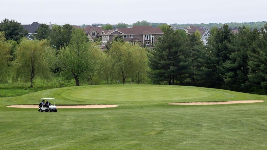 'Always kind of a dream': For new owners, buying their hometown golf ...