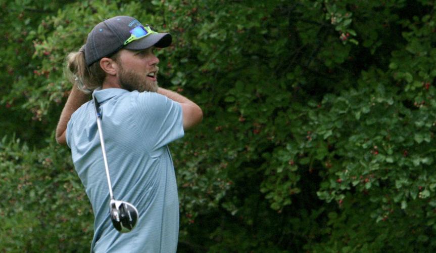 Madison's Peter Webb goes low, then long to edge Hartland's Charlie ...
