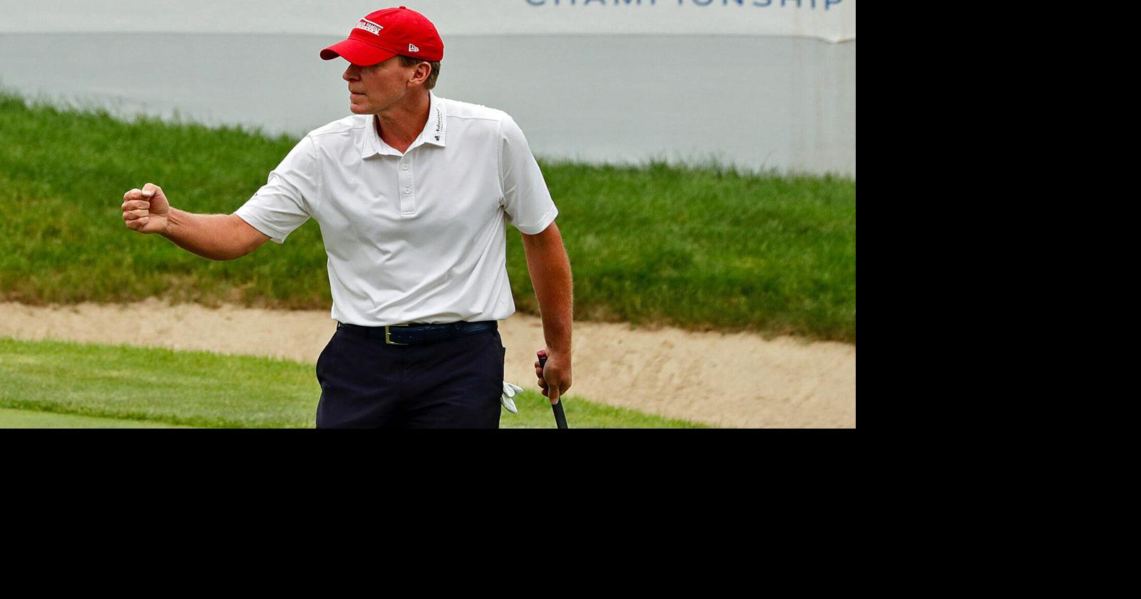 Late birdie binge boosts reigning champ Steve Stricker into share of ...