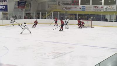 Offensive explosion helps Tomahawk get past Medford | News | wjfw.com