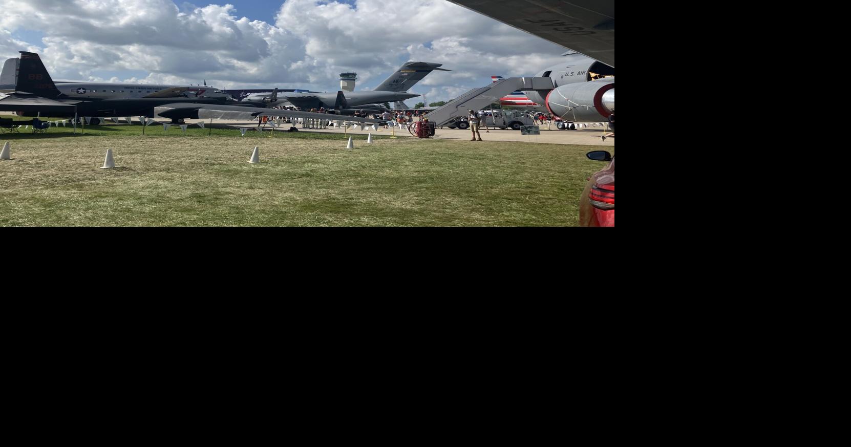 EAA AirVenture Oshkosh gives attendees chance to interact with pilots ...