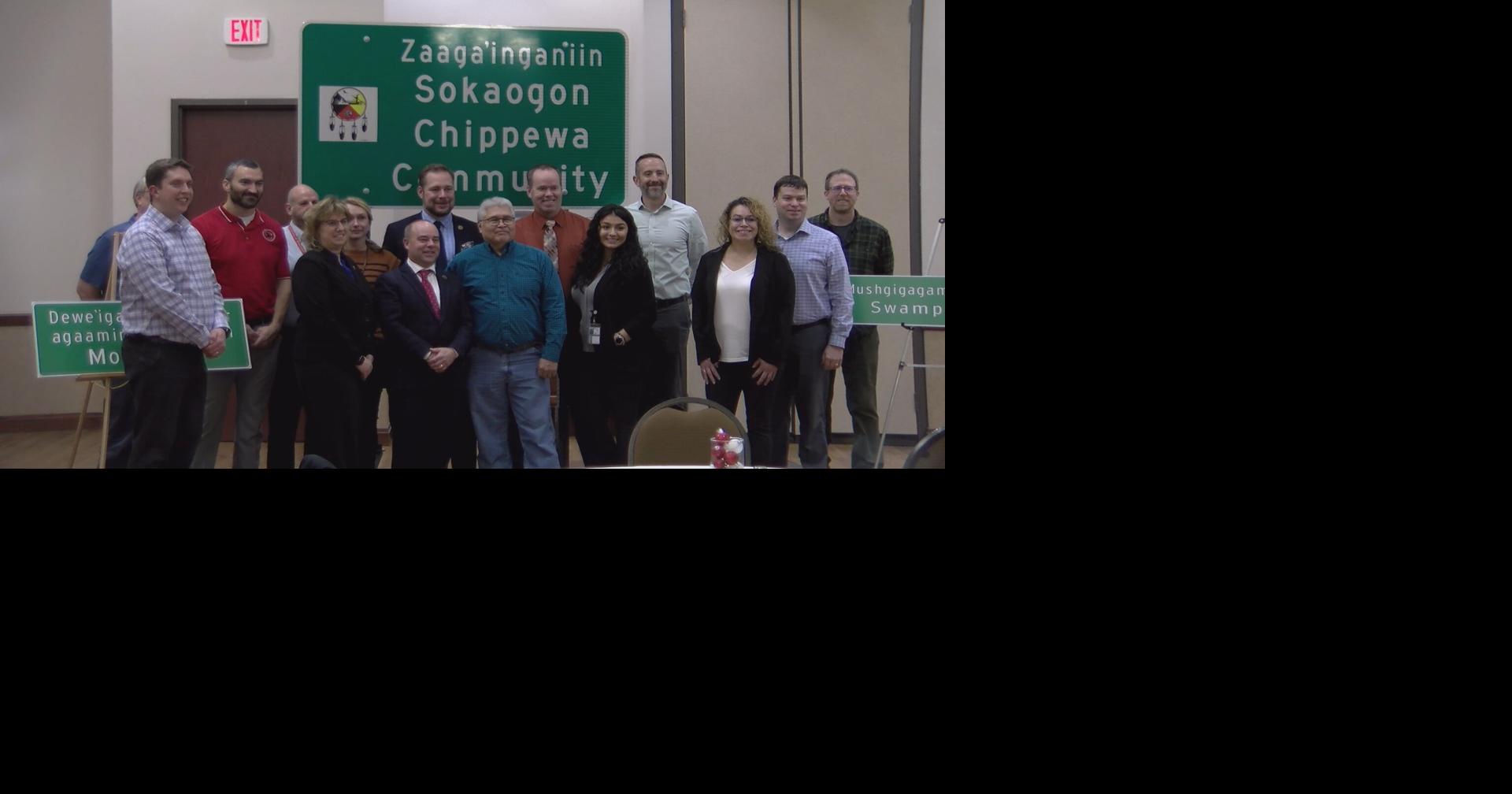 Sokaogon Chippewa Community reveals new dual-language highway sign ...