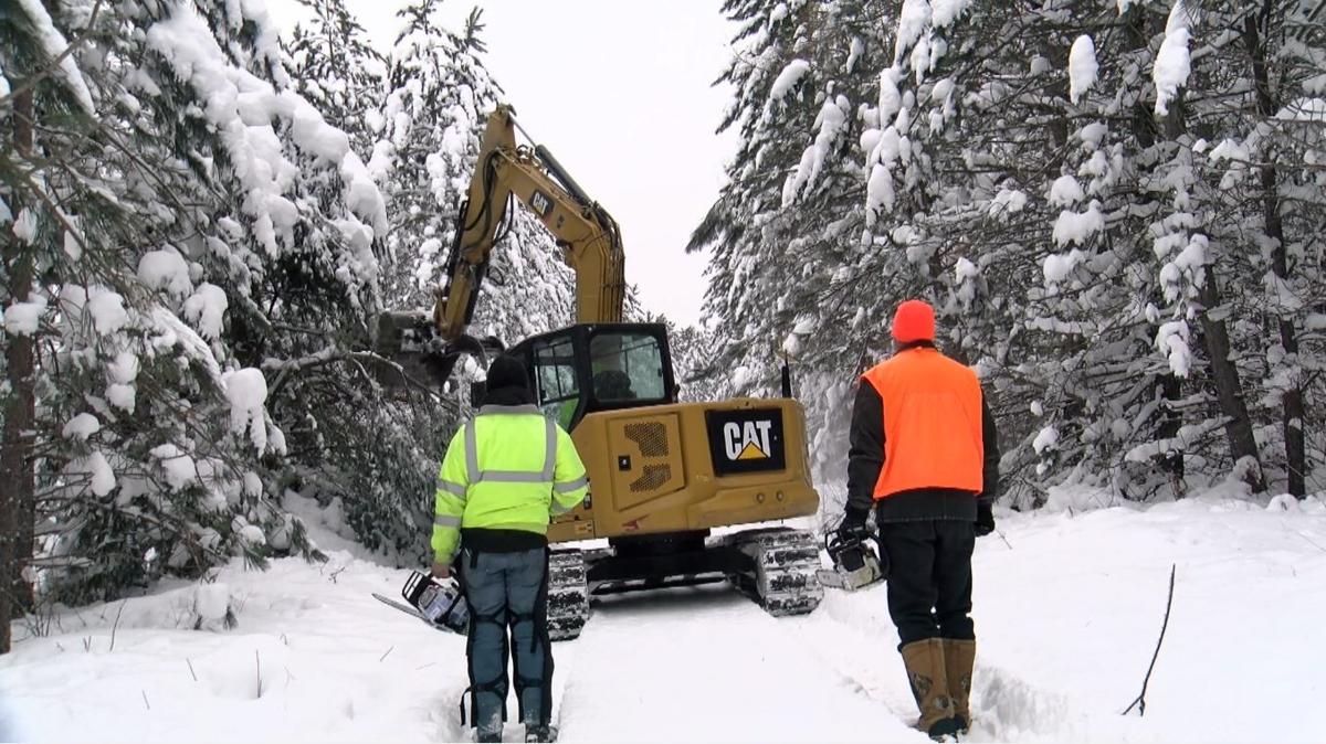 Boulder Junction volunteers rally to clear snowmobile trails ahead of ...