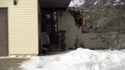 Area firefighters battle bone-chilling temps to combat house fire in ...