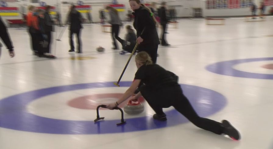 Wisconsin high school State Curling Championships underway at Wausau ...