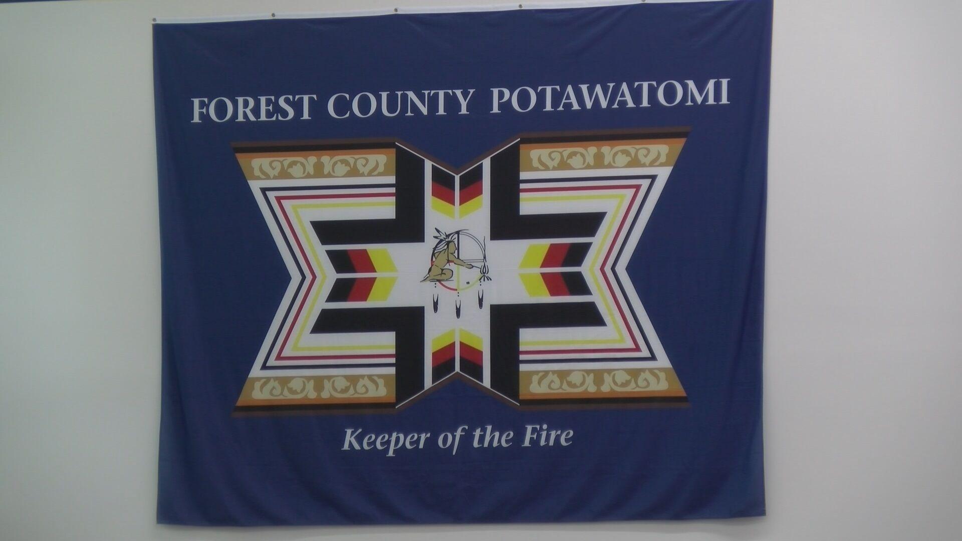 Forest County Potawatomi unveil dual language signs | News | wjfw.com
