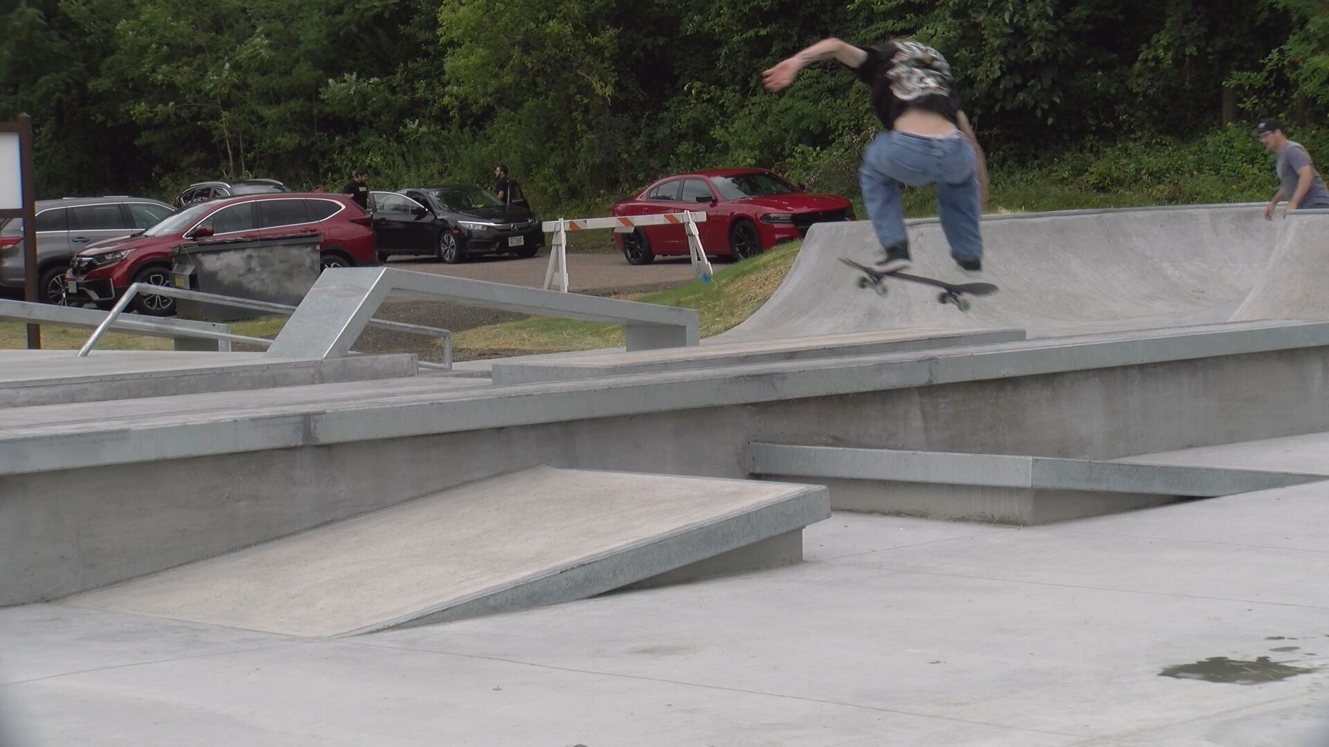 New skatepark unveiled at Oak Island Park in Wausau | Local News | wjfw.com