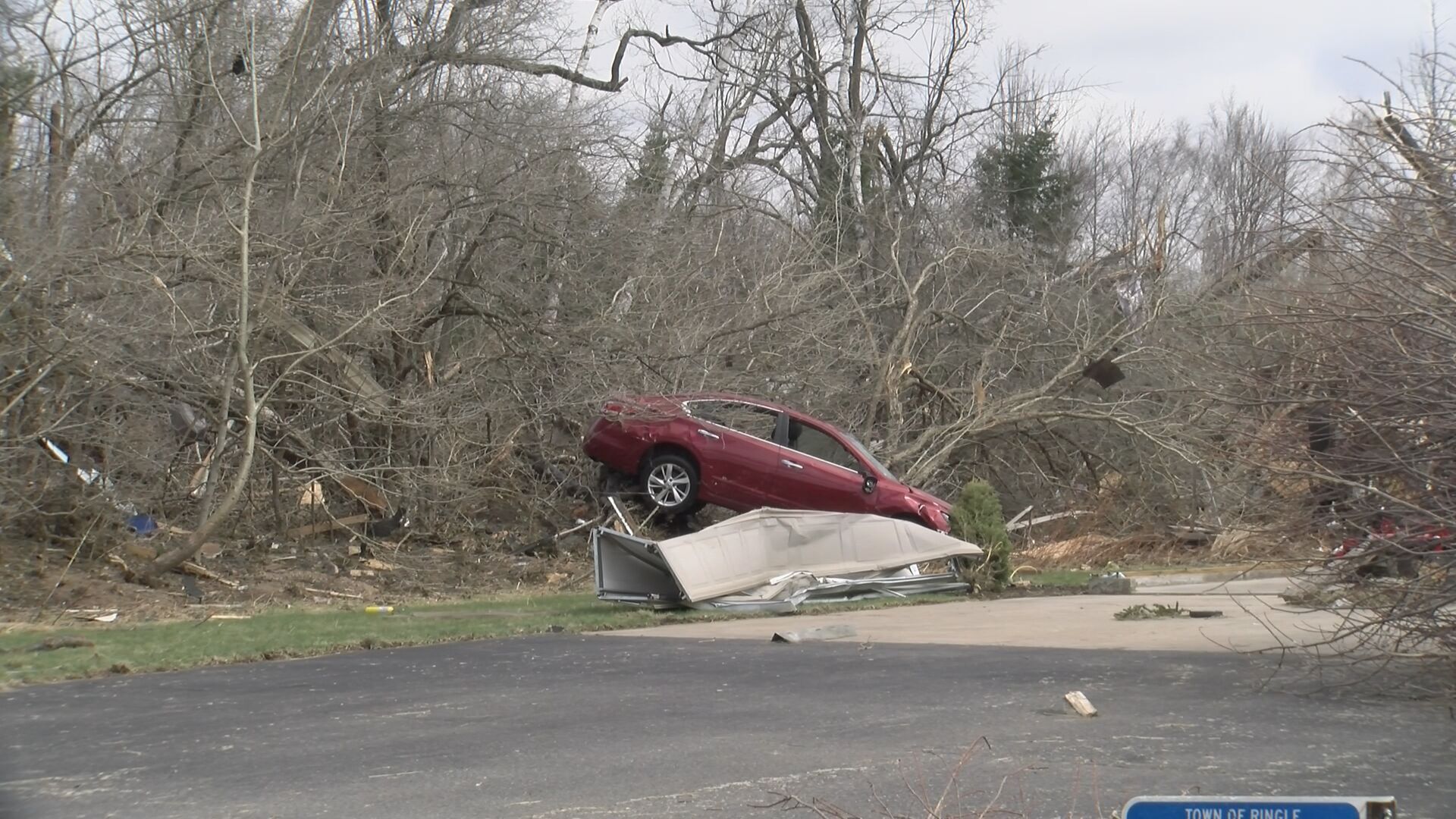Tornado causes widespread damage in Marathon County with 75 homes ...
