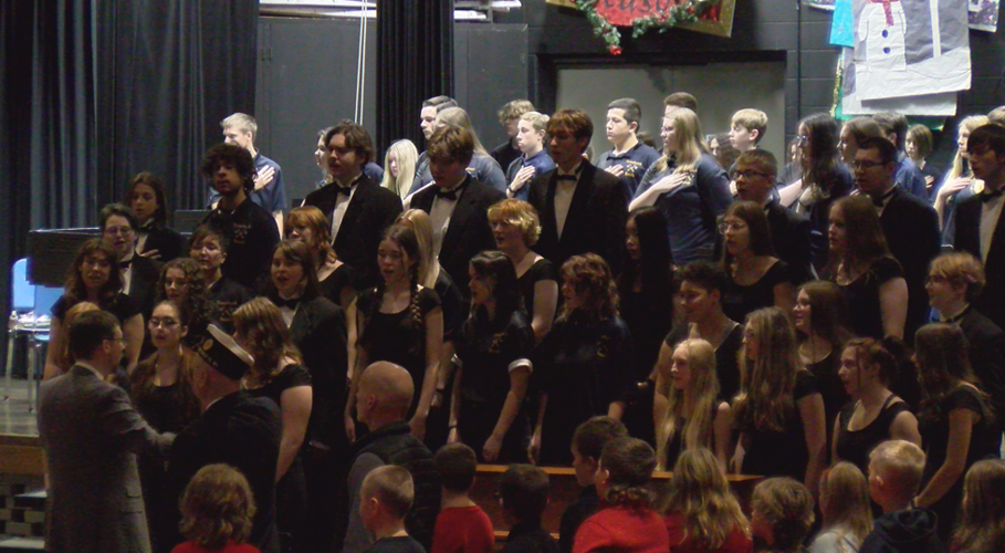 Tomahawk School District sends 5 Veterans on Never Forgotten Honor ...