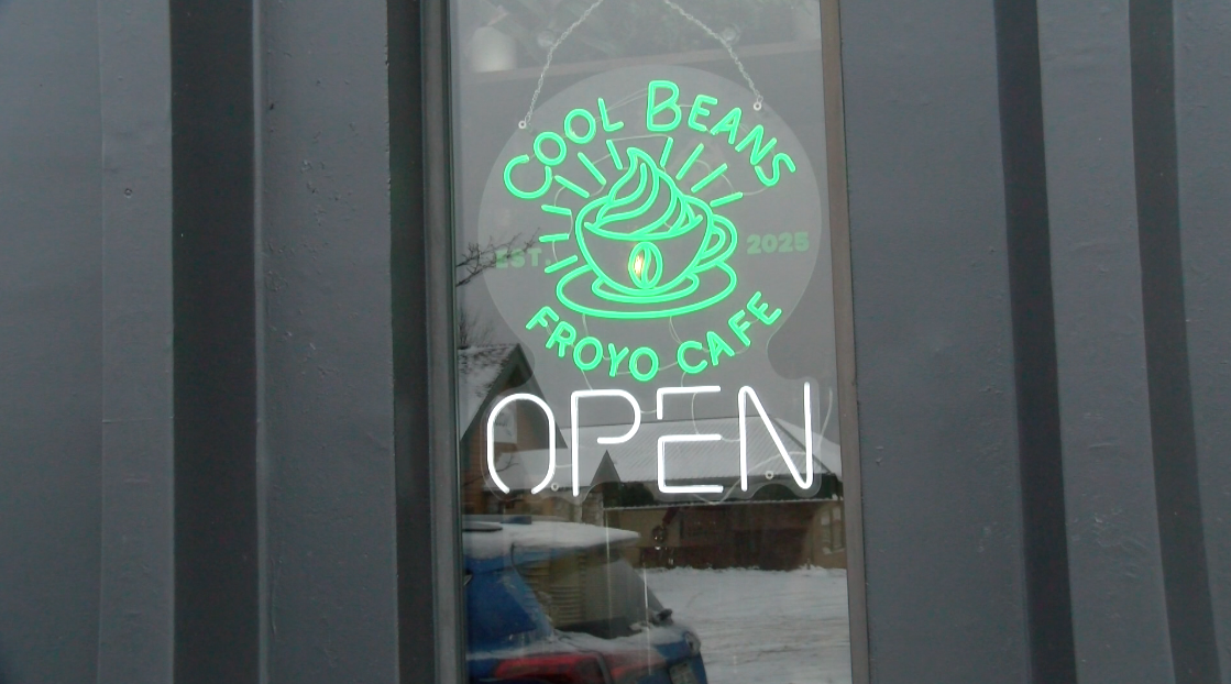 Cool Beans Froyo Café holds grand opening | | wjfw.com