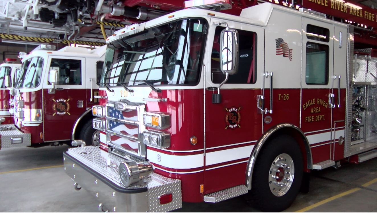 Eagle River Fire Department gets new 2025 aerial ladder truck | Local ...