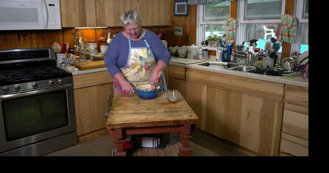 Buffy's Northwoods Kitchen Blueberry BBQ Sauce 071923 | Features | wjfw.com