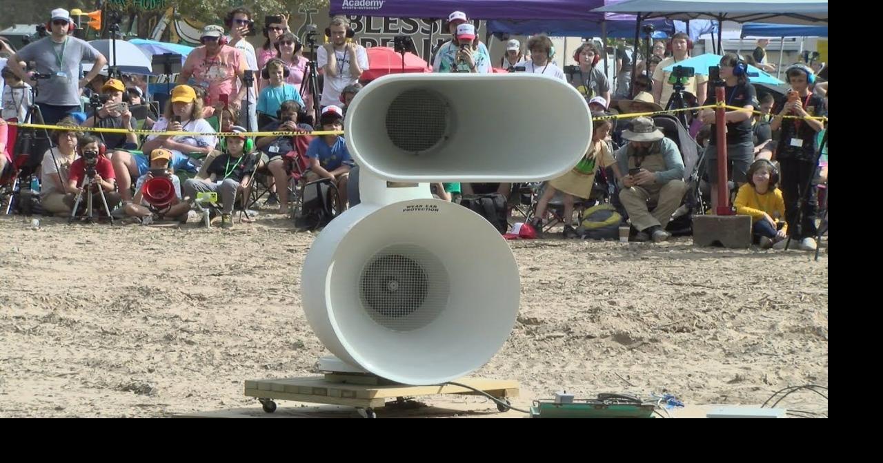 Siren enthusiasts gather in Rhinelander for the "Super Bowl of Sirens ...