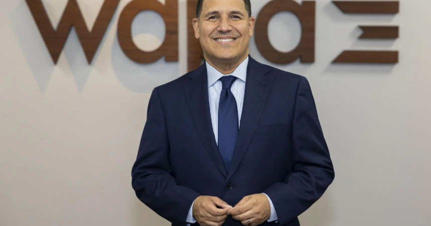 Normando Valentín renews contract with Wapa Television | Entertainment ...