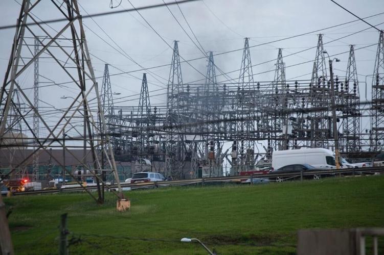 Fire at the Monacillos Substation | Photo Booth | wjournalpr.com