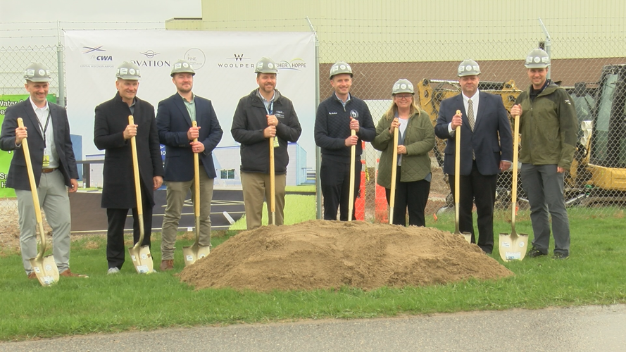 Central Wisconsin Airport's breaks ground on new general aviation ...