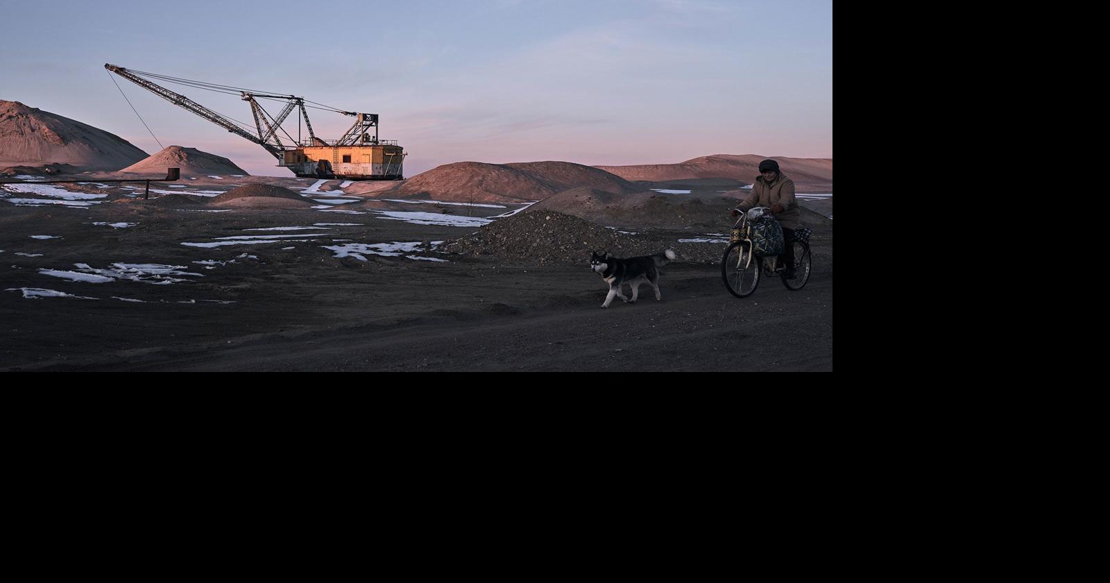 US and Ukraine agree to terms on natural resources and reconstruction ...