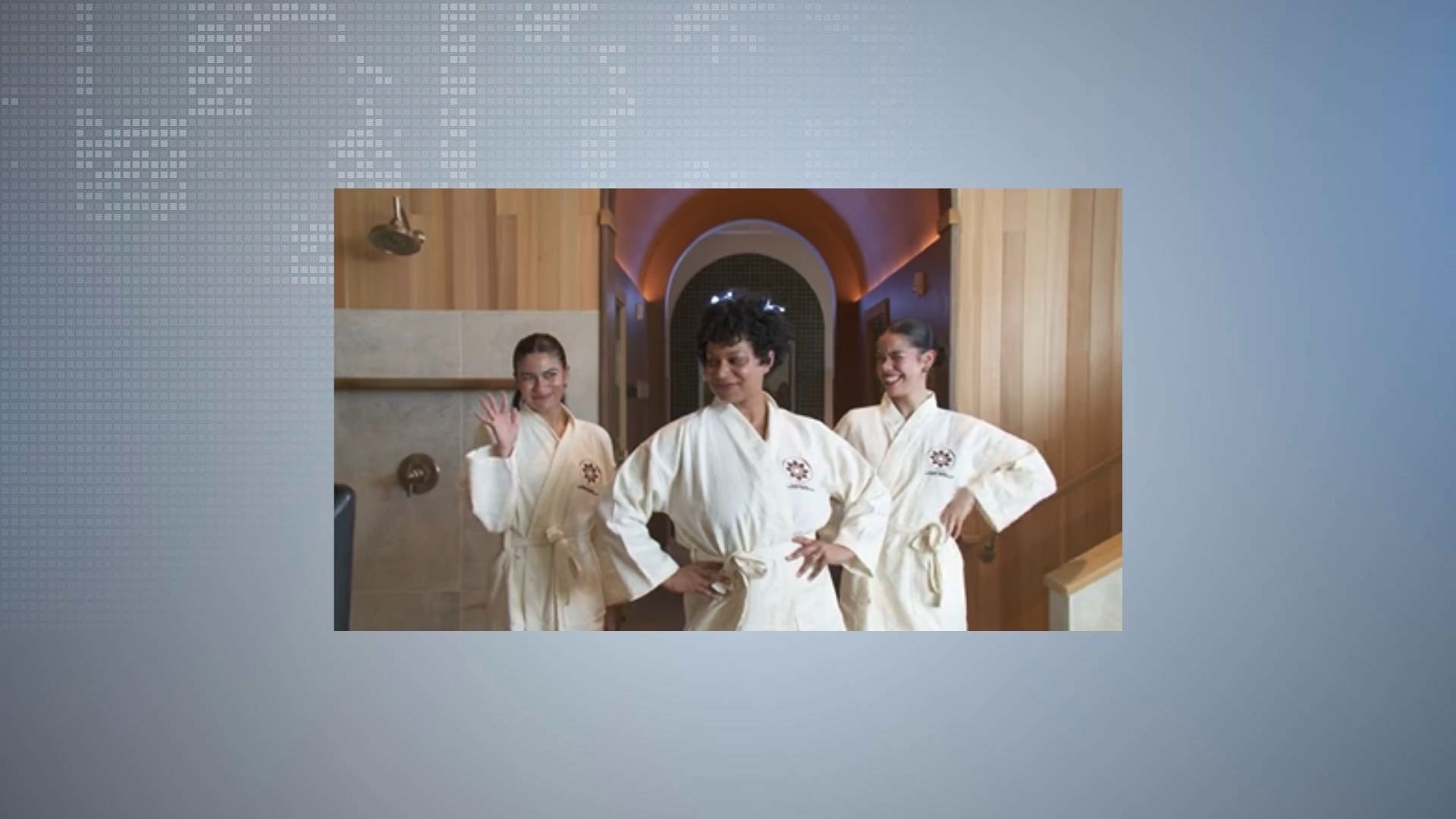 'Hamilton' stars take time to relax before returning to the stage ...