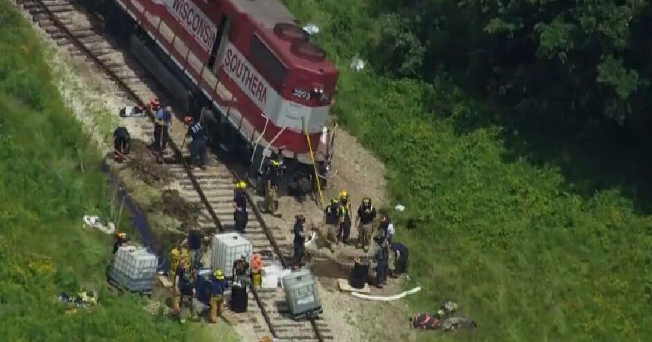 Train derails outside Milwaukee, spilling fuel and injuring three conductors | News | wkow.com