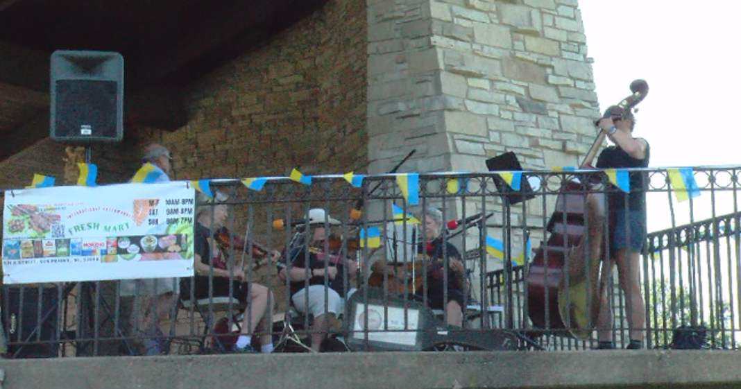 Friends of Ukraine brings community together to mark Ukrainian ...
