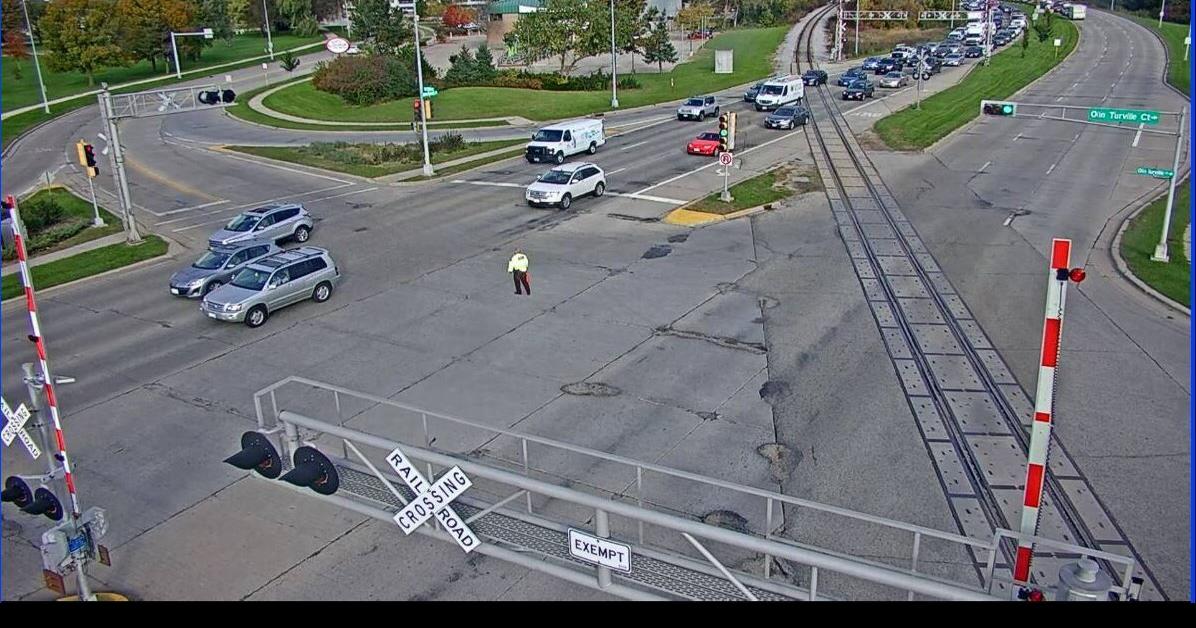 TRAFFIC ALERT: Crash near downtown Madison blocks traffic on John Nolen ...