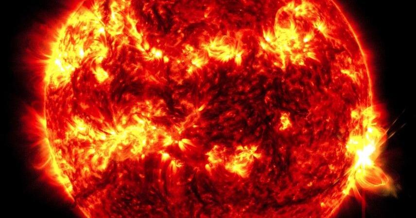Sun releases the strongest flare in current cycle from the same region ...