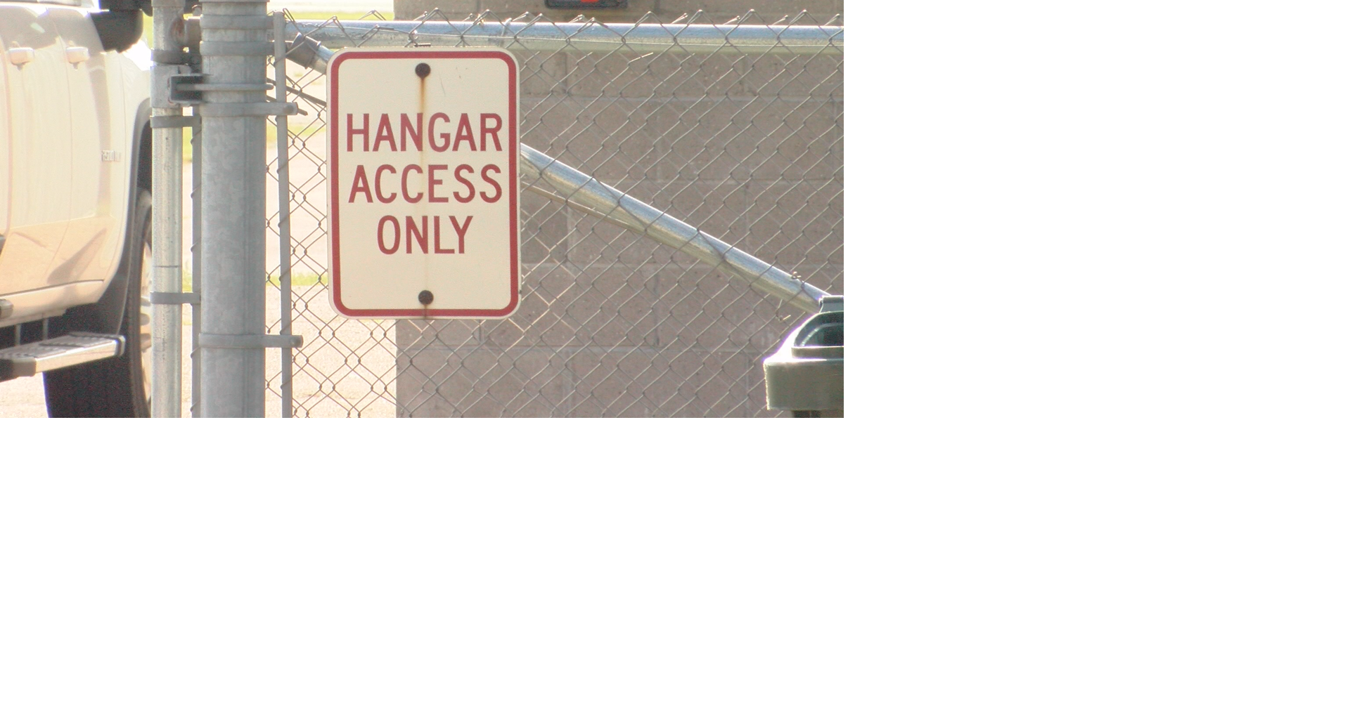 Baldwin passes funding for Wisconsin airports after Portage ends ...