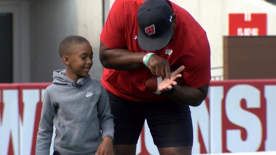 'We'll always be best friends': UW defensive line coach Greg Scruggs ...