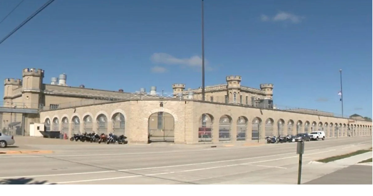 Wisconsin lawmakers introduce legislation to require Department of ...