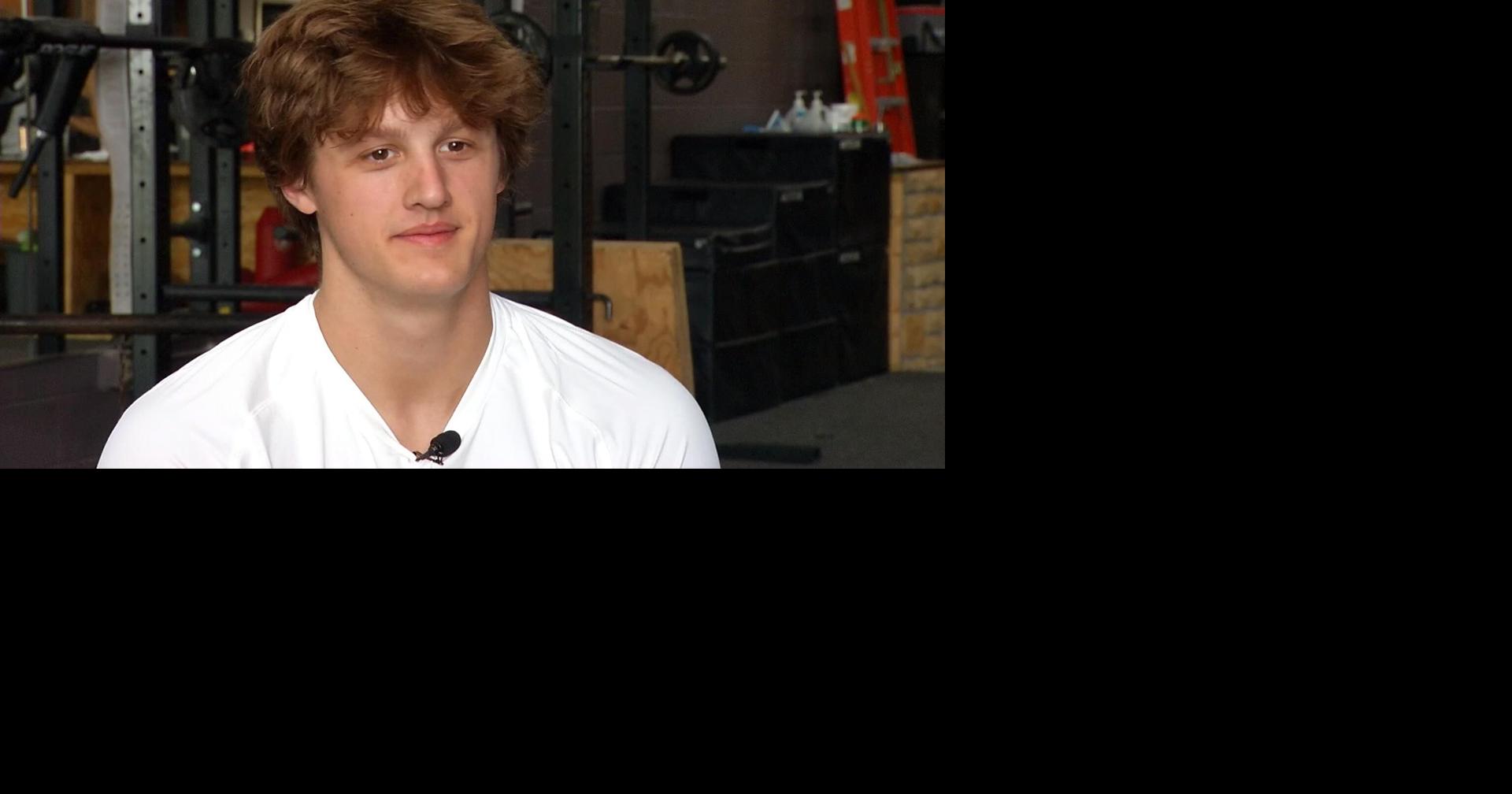 Badgers Charlie Stramel selected by hometown team in first round of NHL ...