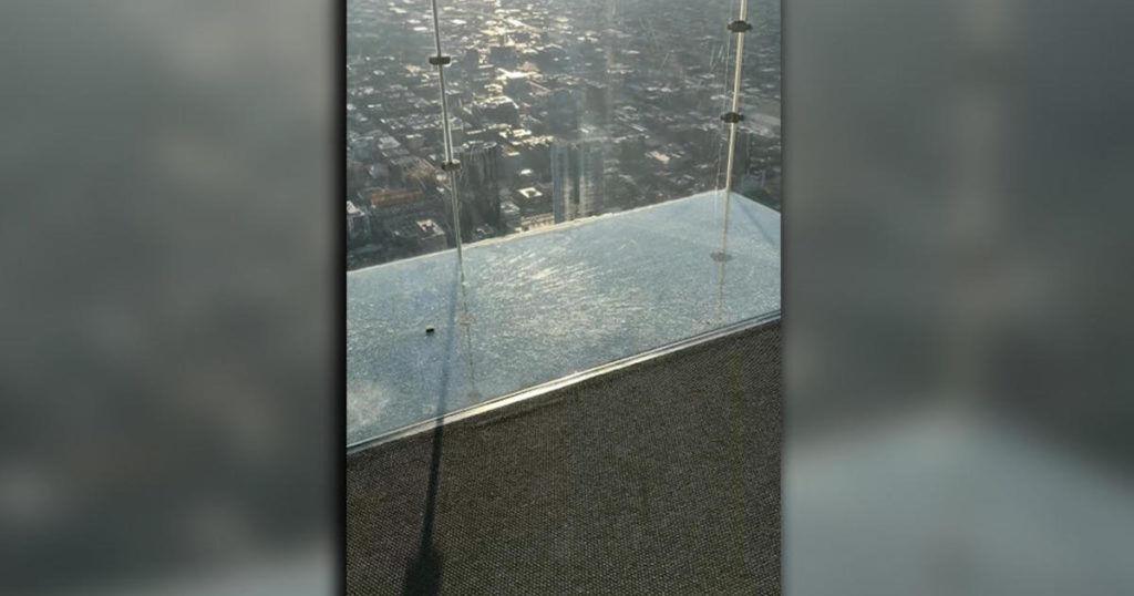 willis tower crack