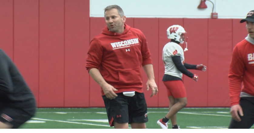 UW DC Mike Tressel brings the energy to practice with unique chant ...