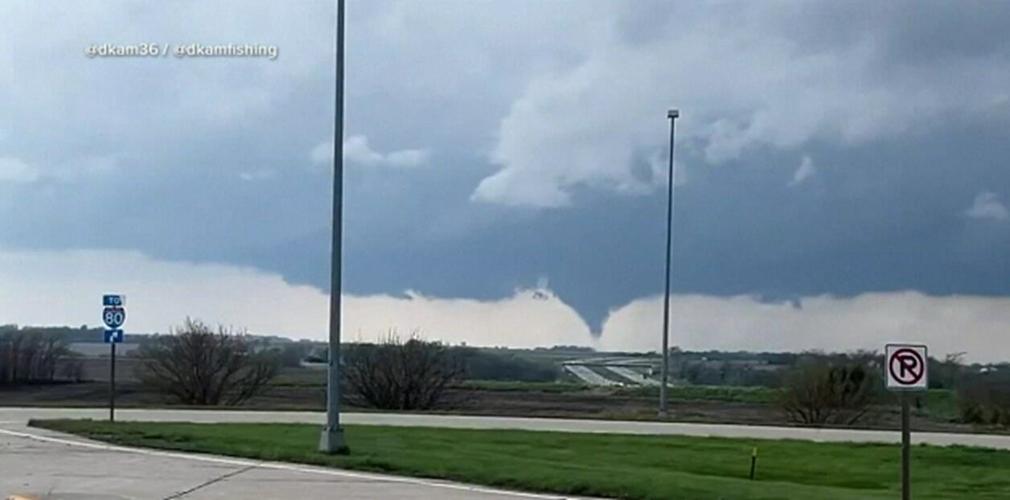 Powerful tornadoes tear across Nebraska and Iowa as weather service ... Powerful tornadoes tear across Nebraska and Iowa as weather service ...