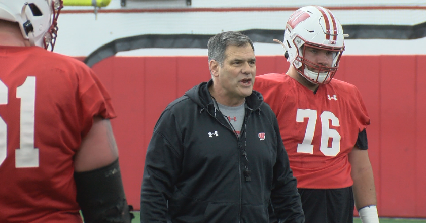 Bicknell brings NFL mindset to Badgers offensive line | Sports | wkow.com